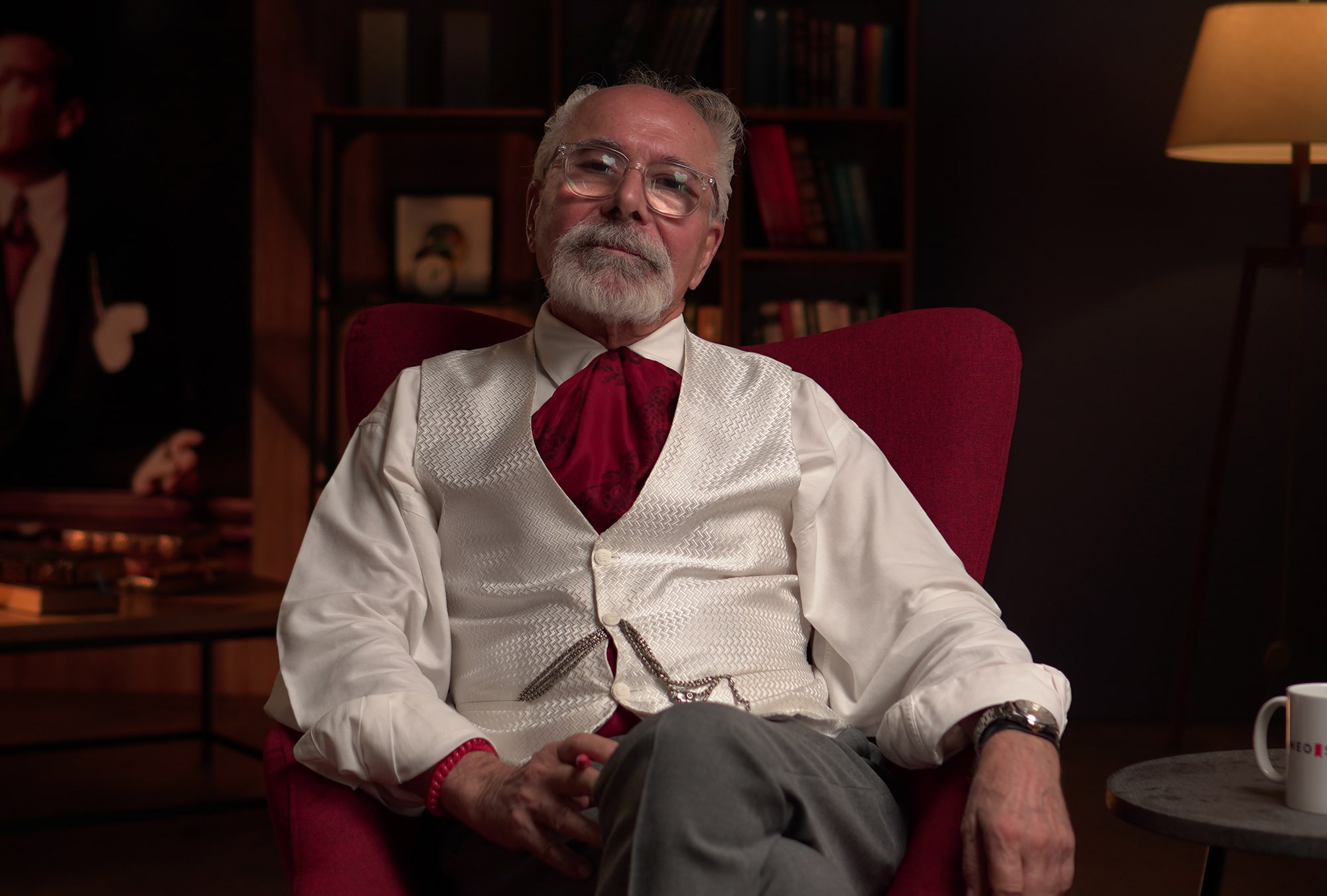 Prof. Dr. Emre Kongar | Toplum Bilimci ve Akademisyen